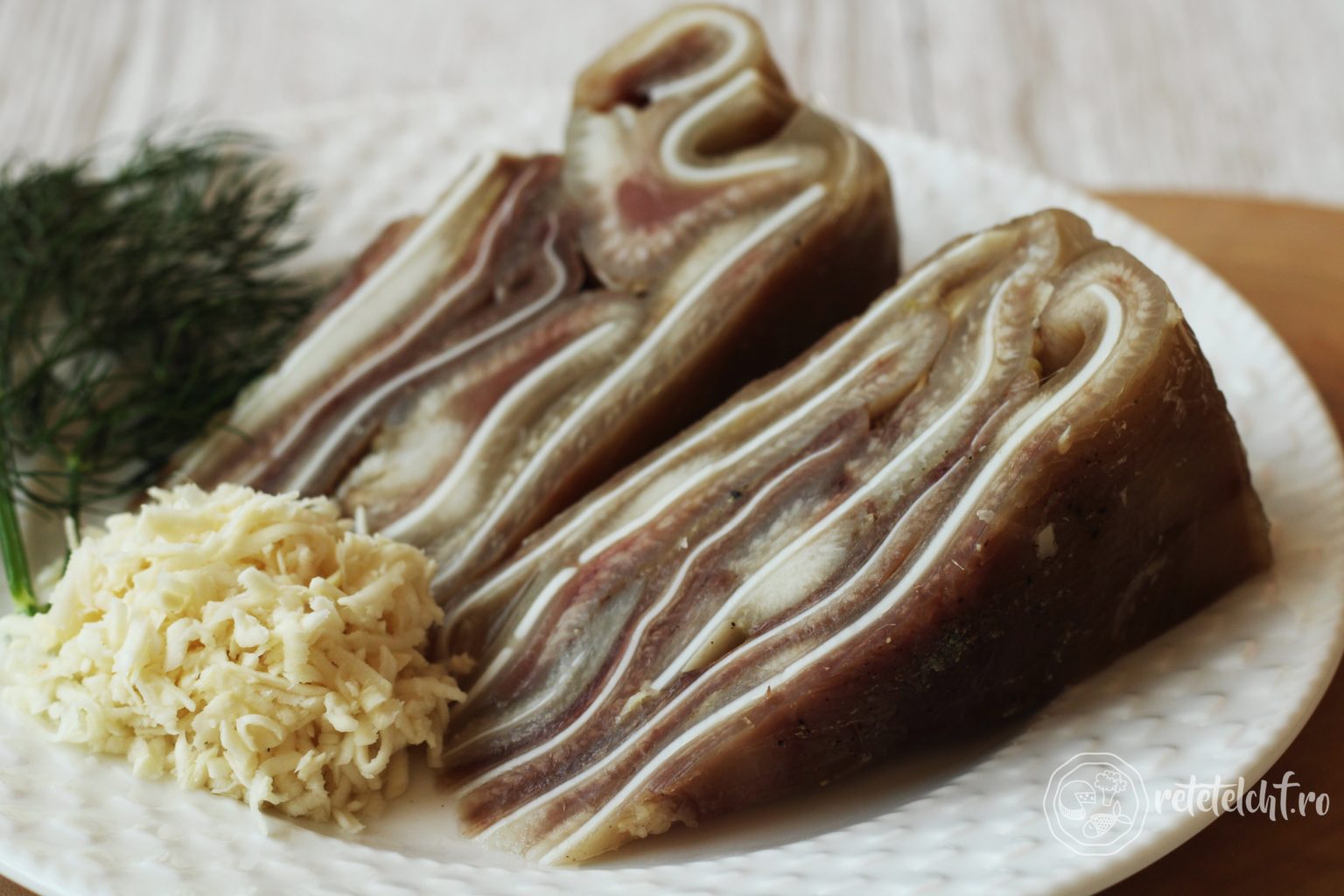 Terină din urechi de porc – Rețete LCHF